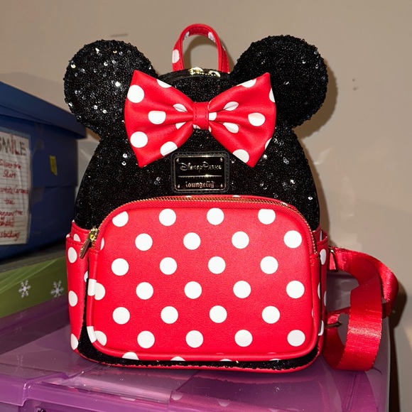 Loungefly | Bags | Disney Parks Loungefly Minnie Mouse Sequin Mini ...